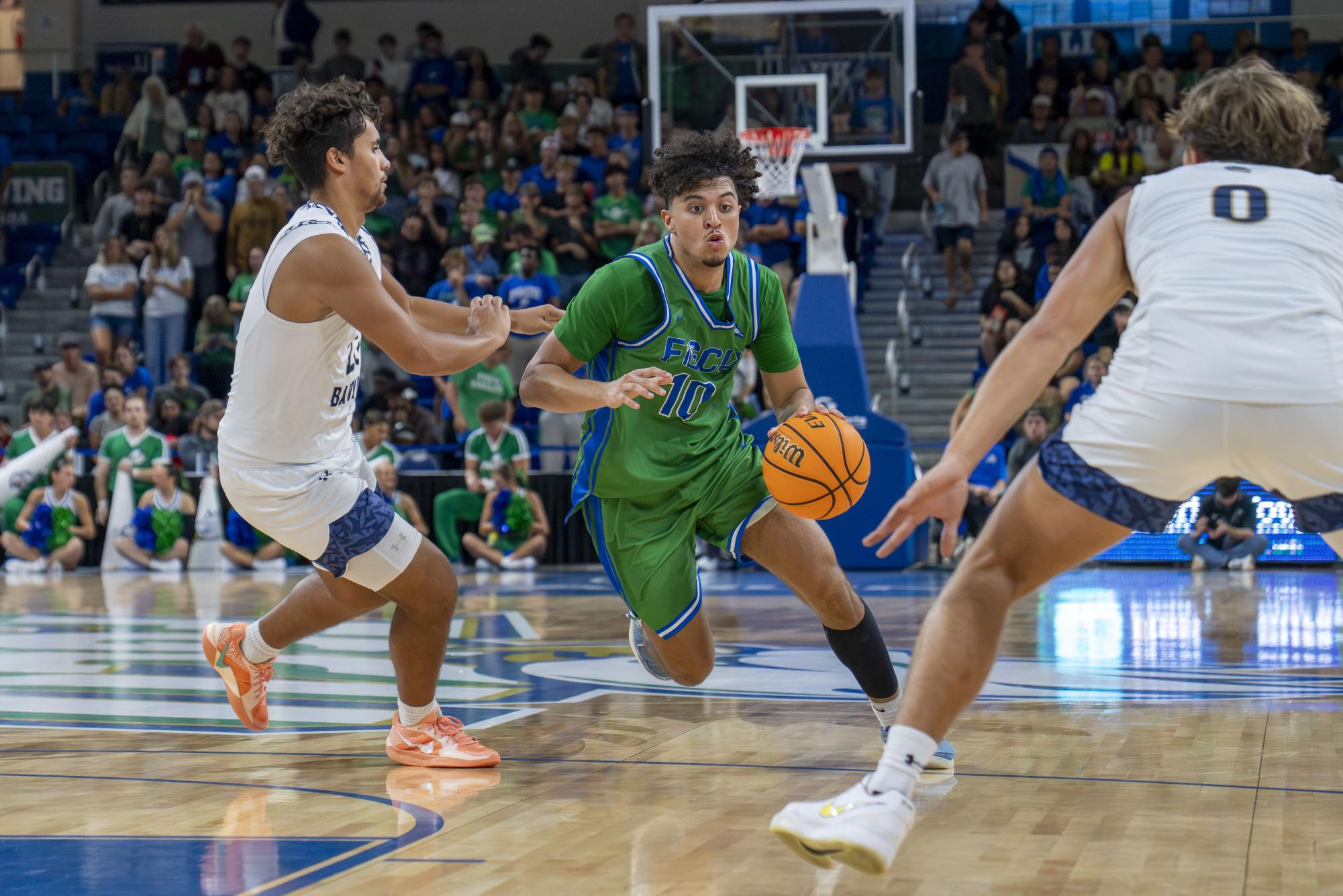 Brandon Dwyer scores first collegiate points; FGCU basketball opens ...